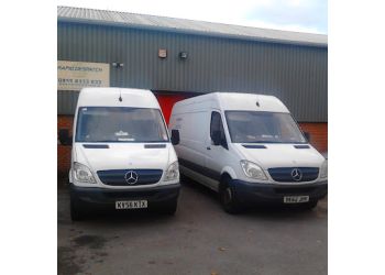 3 Best Courier Services in Reading, UK - ThreeBestRated