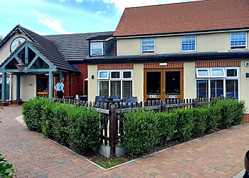 3 Best Pubs in Kingston Upon Hull, UK - Expert Recommendations