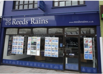3 Best Estate Agents in Lisburn, UK - ThreeBestRated