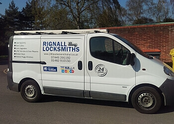 3 Best Locksmiths in Kingston Upon Hull, UK - ThreeBestRated