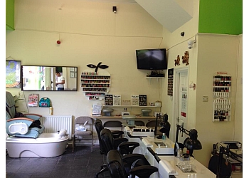 3 Best Nail Salons in Chester, UK - Expert Recommendations