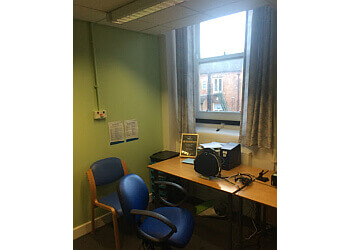 3 Best Audiologists in Nottingham, UK - Expert Recommendations