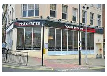 3 Best Italian Restaurants in Wolverhampton, UK - Expert Recommendations