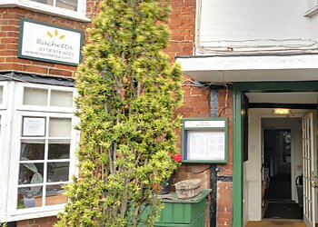 3 Best Italian Restaurants in Wokingham, UK - Expert Recommendations