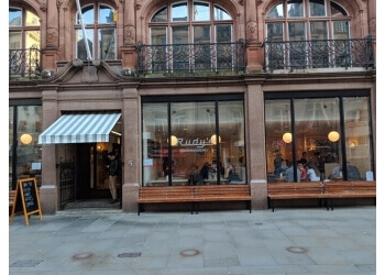 3 Best Pizza in Liverpool, UK - Expert Recommendations