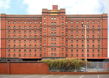 3 Best Storage Units in Bristol, UK - ThreeBestRated