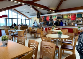 3 Best Cafes in Poole, UK - Expert Recommendations