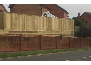3 Best Fencing Contractors in Exmouth, UK - Expert Recommendations
