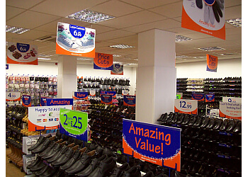 3 Best Shoe Shops in Blackpool, UK - Expert Recommendations