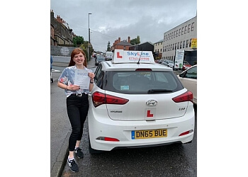 3 Best Driving School in Leeds, UK - Expert Recommendations