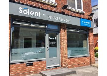 3 Best Financial Services in Southampton, UK - ThreeBestRated