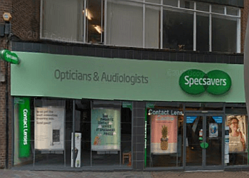 3 Best Opticians in Northampton, UK - Expert Recommendations