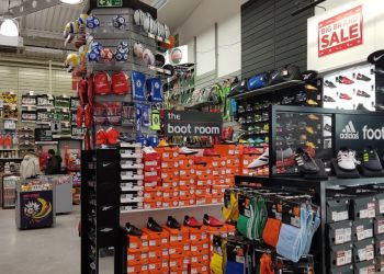 3 Best Sports Shops in Bradford, UK - Expert Recommendations