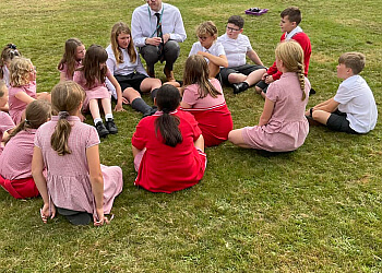 3 Best Primary School in Cornwall, UK - Expert Recommendations