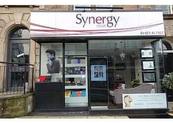 3 Best Hairdressers in Harrogate, UK - Expert Recommendations