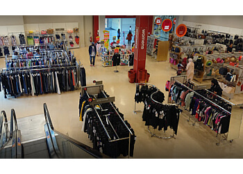 3 Best Clothing Stores in Luton, UK - Expert Recommendations