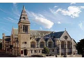 3 Best Churches in Bournemouth, UK - Expert Recommendations