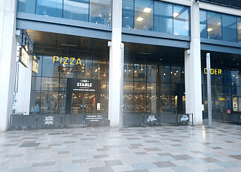 3 Best Pizza in Cardiff, UK - Expert Recommendations
