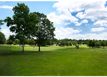 3 Best Golf Courses in Reading, UK - Expert Recommendations