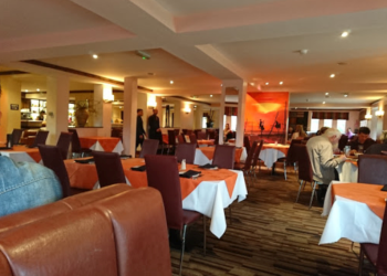3 Best Indian Restaurants in Chorley, UK - ThreeBestRated