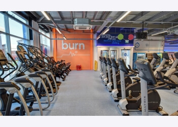 3 Best Gyms in Solihull, UK - Expert Recommendations