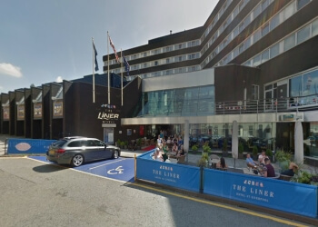 3 Best Hotels in Liverpool, UK - Expert Recommendations