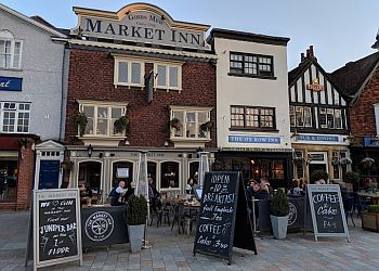 3 Best Pubs in Salisbury, UK - Expert Recommendations