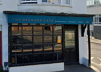 3 Best Cafes in Worthing, UK - Expert Recommendations