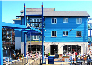 3 Best Seafood Restaurants in Exmouth, UK - Expert Recommendations