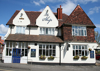 3 Best Pubs in Doncaster, UK - Expert Recommendations