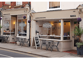 3 Best Cafes in Norwich, UK - Expert Recommendations