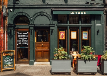 3 Best Pubs in Leicester, UK - ThreeBestRated