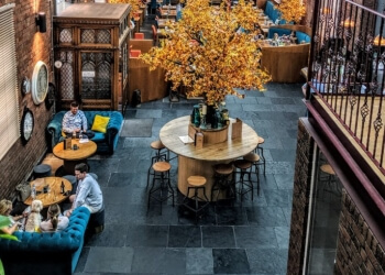 3 Best British Restaurants in Swindon, UK - Expert Recommendations