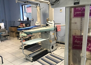 3 Best Dry Cleaners in Gloucester, UK - Expert Recommendations