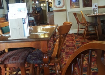 3 Best British Restaurants in Dudley, UK - Expert Recommendations