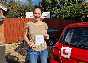 3 Best Driving School in Worcester, UK - ThreeBestRated