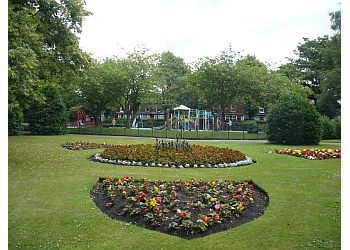 3 Best Parks in Tameside - ThreeBestRated