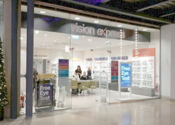 3 Best Opticians in Bolton, UK - ThreeBestRated