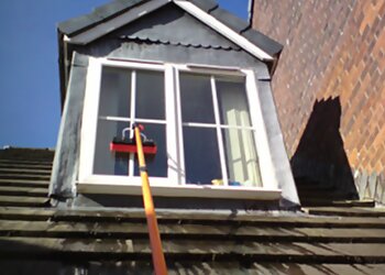 3 Best Window Cleaners in Dumfries & Galloway, UK - Expert Recommendations