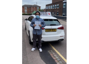 3 Best Driving School in Luton, UK - ThreeBestRated