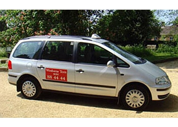 3 Best Taxis in Poole, UK - Expert Recommendations