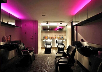 3 Best Hairdressers in London, UK - Expert Recommendations