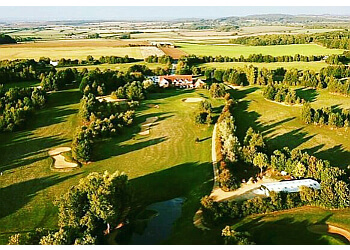 3 Best Golf Courses in Swindon, UK - Expert Recommendations