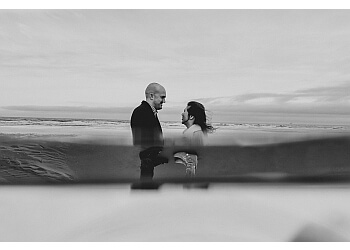 3 Best Photographers in Wigan, UK - Expert Recommendations
